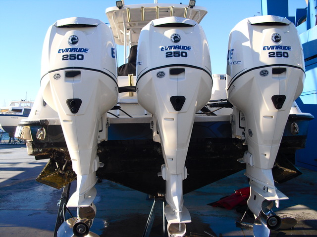 MIL ANUNCIOS.COM - Se venden 3 motores evinrude 250 e tec MIL ANUNCIOS.COM - Se venden 3 motores evinrude 250 e tec