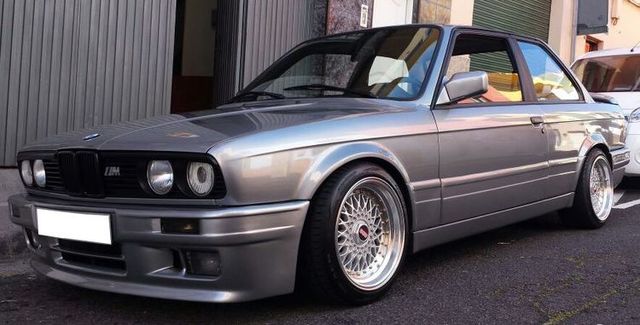 MIL ANUNCIOS.COM - Kit bmw e30 m tech 2 en fibra