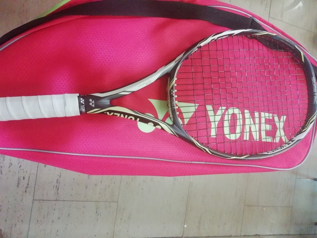 Venta > raqueteros yonex tenis > en stock