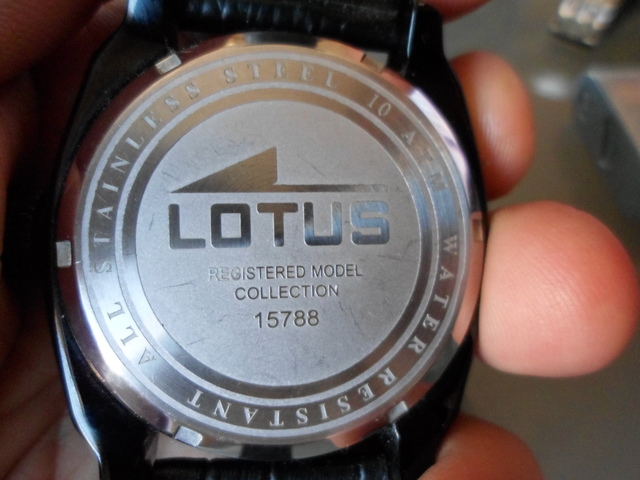 Venta > reloj lotus registered model collection > en stock